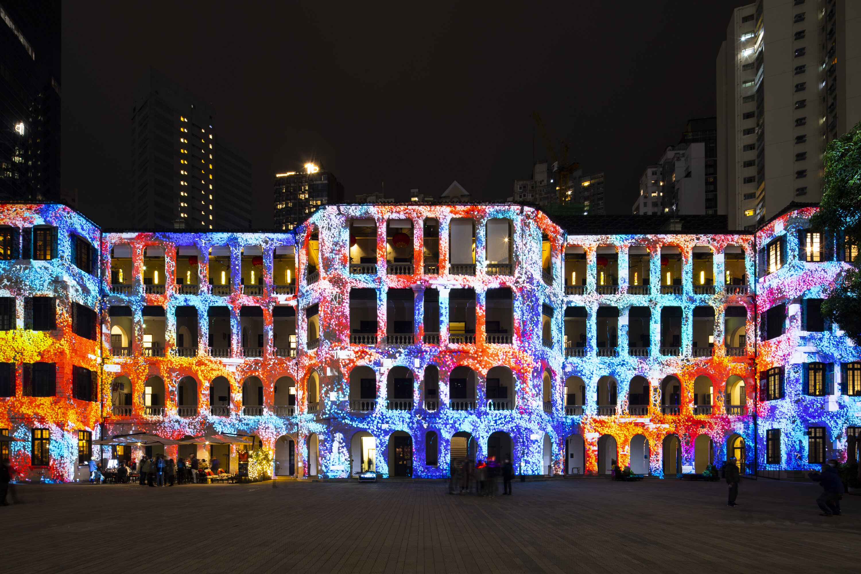 Inner Glow Art & Music Spectacular Back In Tai Kwun - Little Steps