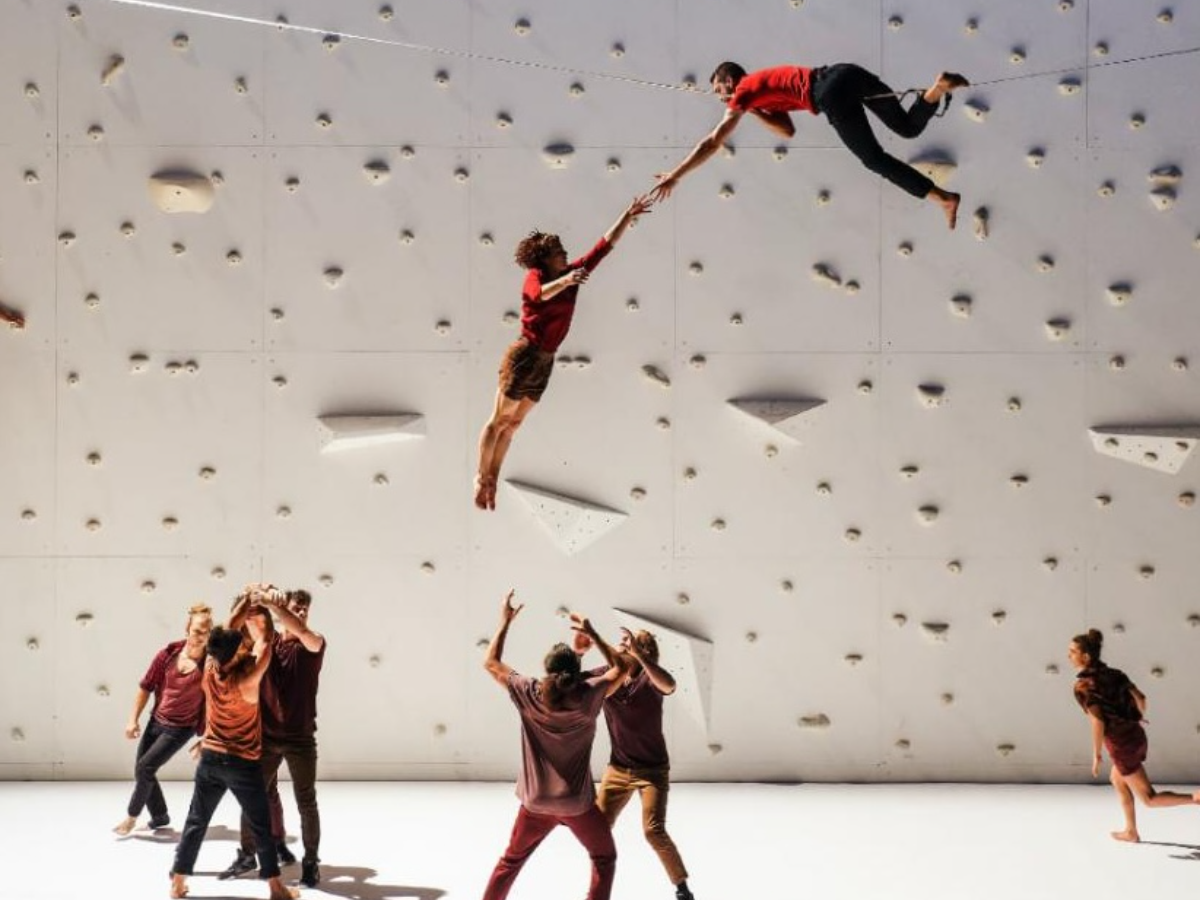 Corps Extrêmes: A Gravity-Defying Dance Performance At Xiqu Center ...